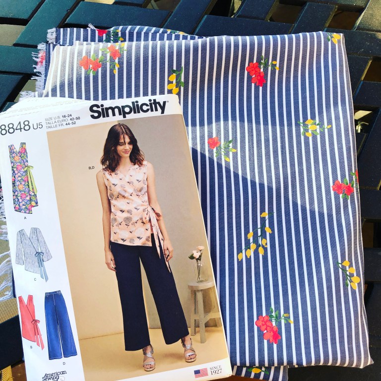 Simplicity 8848 – Wrap Top – Janine Sews