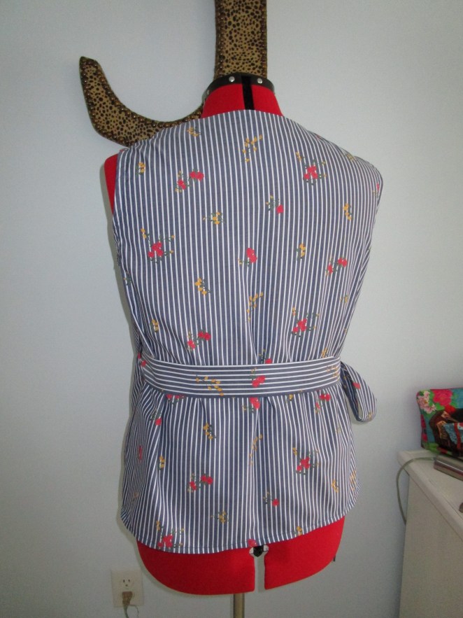 Simplicity 8848 – Wrap Top – Janine Sews